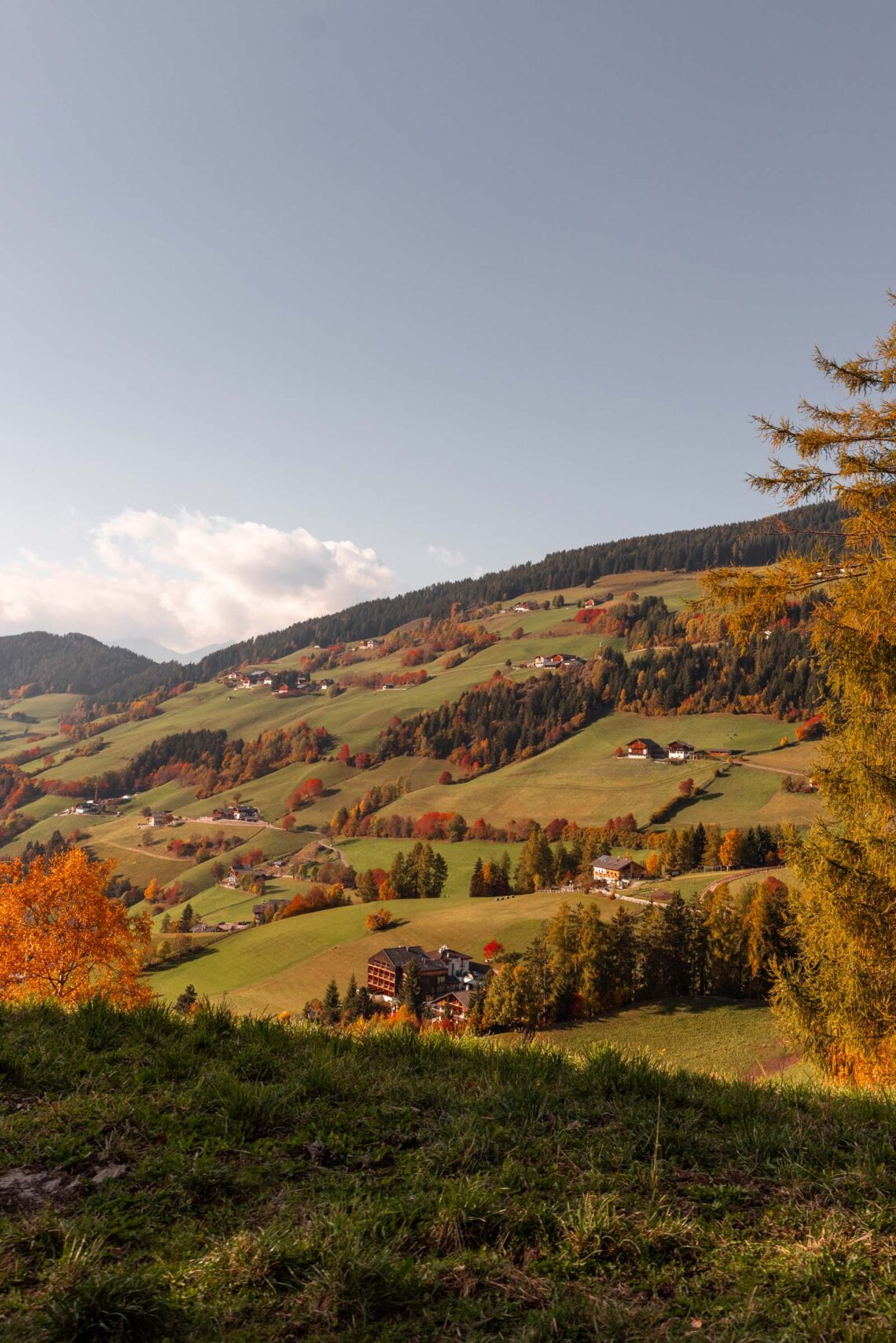 luxury day hiking | how to visit geisleralm and val di funes - alpine ...